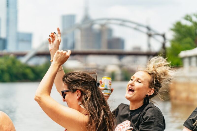 Nashville: Pontoon Party Cruise with a Captain - The Bottom Line: Who Should Consider This?