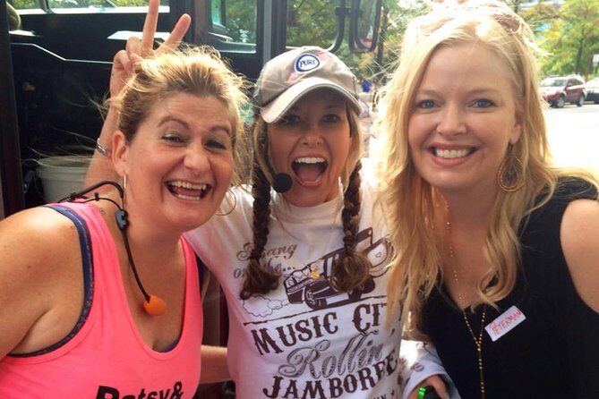 Nashville Rollin Jamboree Comedy & Country Music Sing-Along Tour - Authentic Reviews from Past Guests