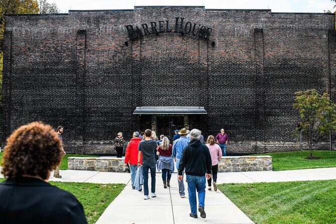 Nashville to Jack Daniel's Distillery Bus Tour & Whiskey Tastings - Key Points