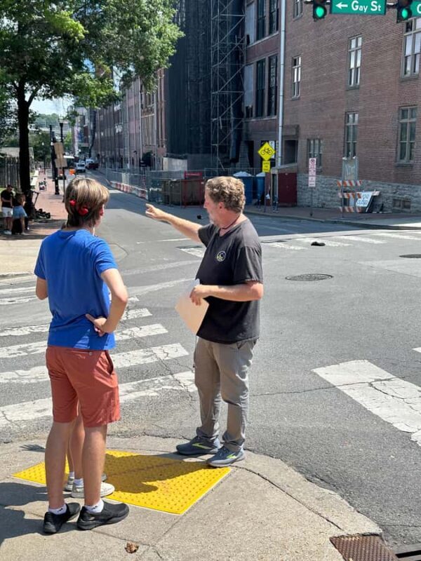 Nashville: True Crime Walking Tour from Mr. E's Crimecast - The Value of Knowledgeable Guides