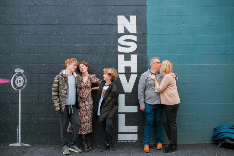 Nashville: Walking Tour and Photoshoot in The Gulch - What to Expect on the Day