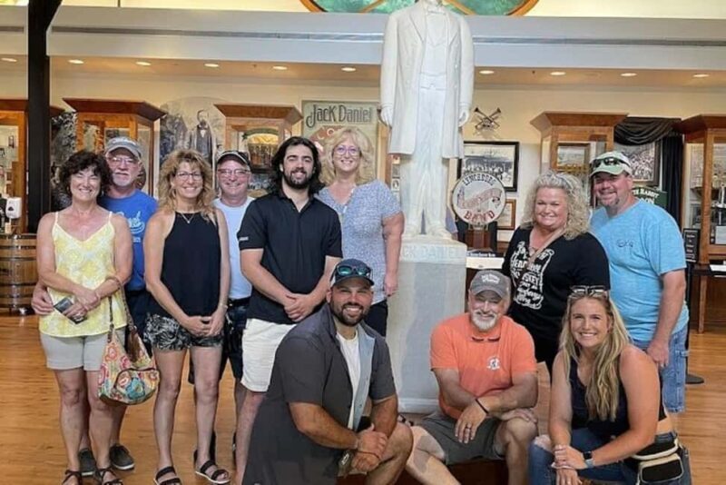 Nashville:Jack Daniel's Distillery Tour, BBQ, and Live Music - FAQs
