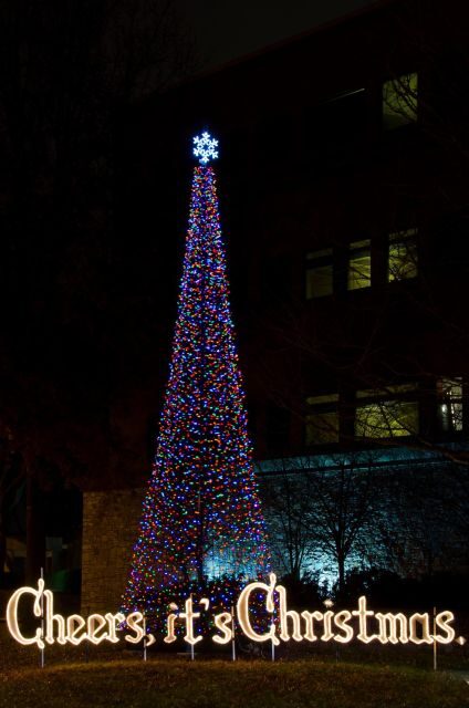 Nashvilles Holiday Harmony: A Christmas Melody Tour - Key Points