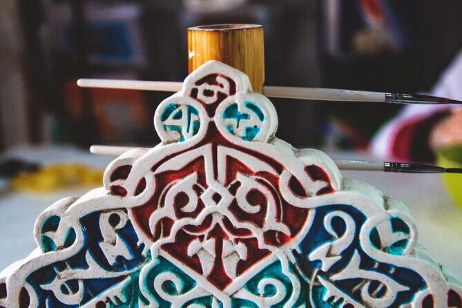 Nasrid Crafts: Only plasterwork workshop in the Alhambra - Introduction: Why a plasterwork workshop in Granada is a must