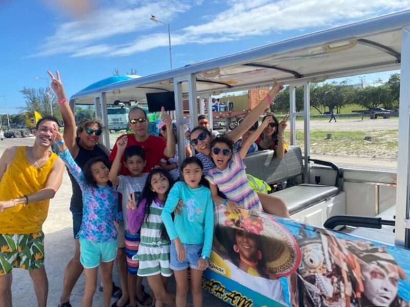 Nassau: Bahamas Culture Tour with Electric Trolley and Water - Key Points
