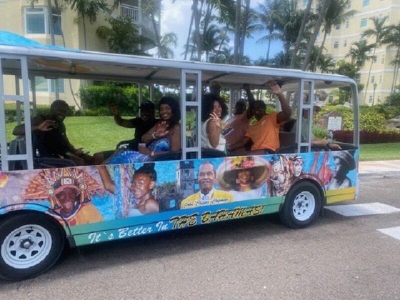 Nassau: Bahamas Culture Tour with Electric Trolley and Water - FAQ