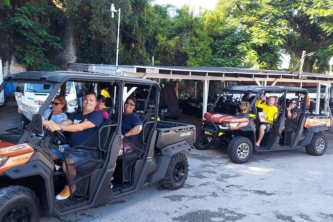 Nassau Narrated Jeep tour with Full Bahamian Lunch and Drink - FAQs