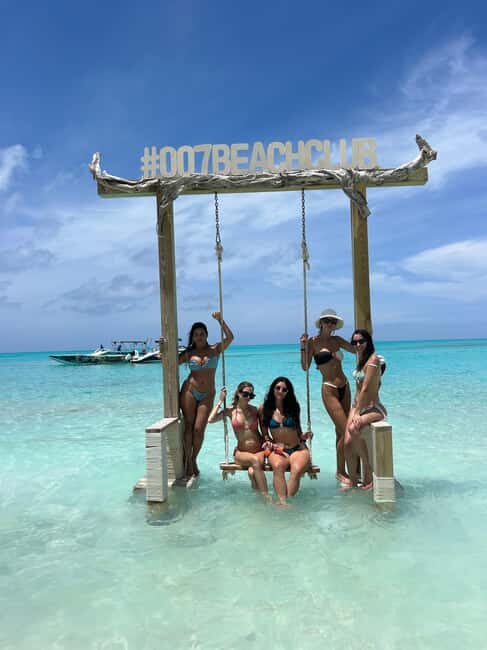 Nassau: Pigs, Snorkel, Turtles, Lunch, Private Beach Club - FAQ