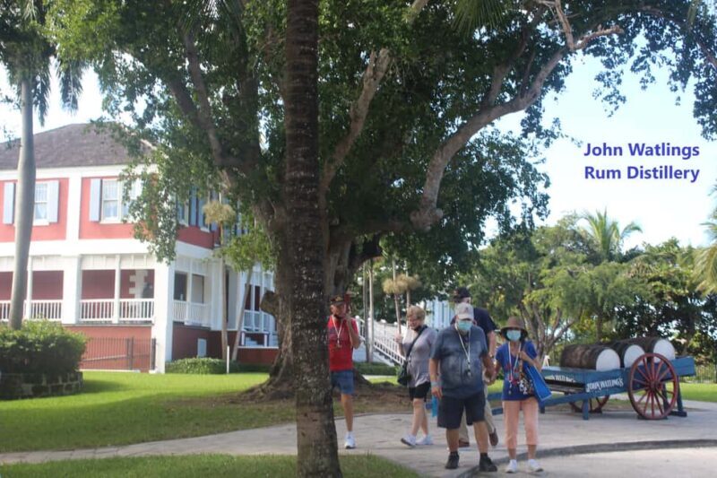 Nassau: Private and Personalized Island Tour - Transportation and Group Dynamics