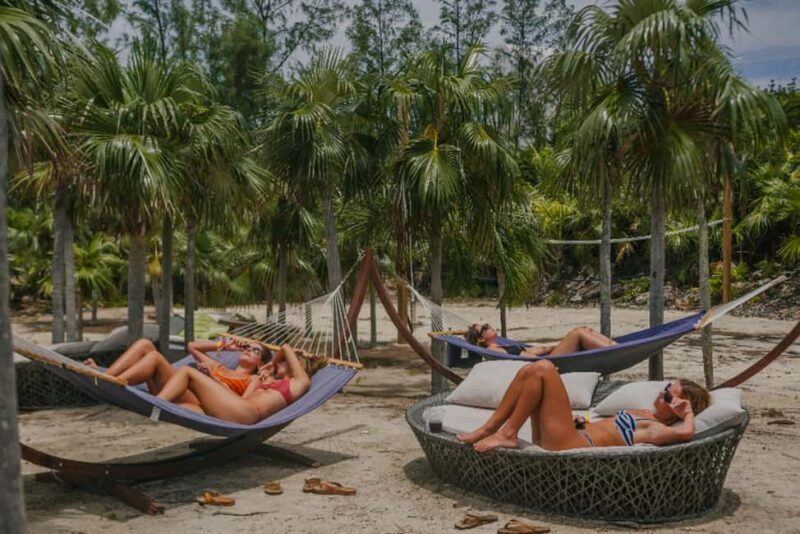 Nassau: Rose Island's Sand Dollar Beach Resort - An In-Depth Look at the Experience