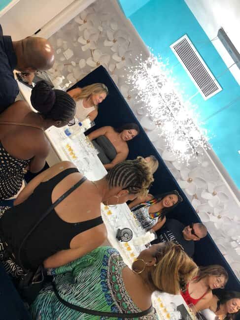 Nassau: Rum Cocktails and Fritter Making Experience - Key Points