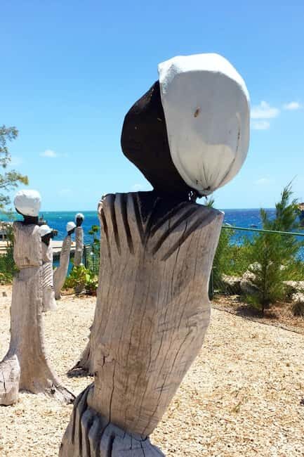 Nassau Scooter Adventure Tour - Key Points