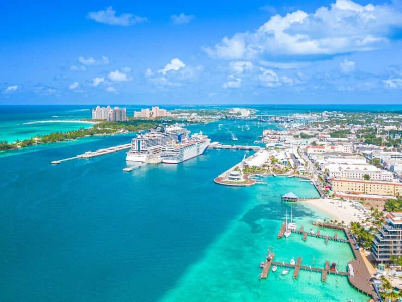 Nassau: Sun Cay and Swimming Pigs Boat Trip with Lunch - Key Points