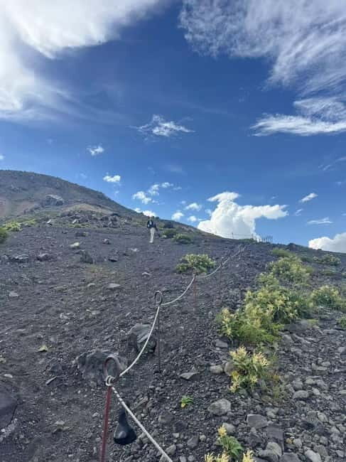 Nasu-dake Hiking Day Tour: Nasu Ropeway & Guided Hike - Key Points
