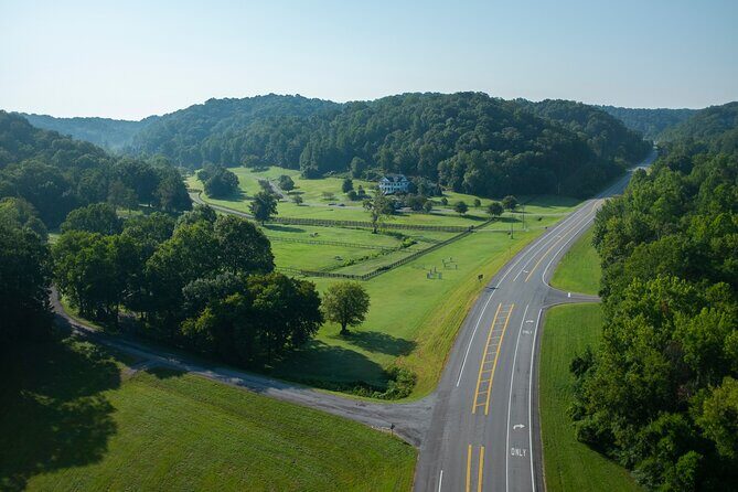 Natchez Trace Parkway Self-Guided Driving Audio Tour - An Immersive Journey Through the Heart of the South