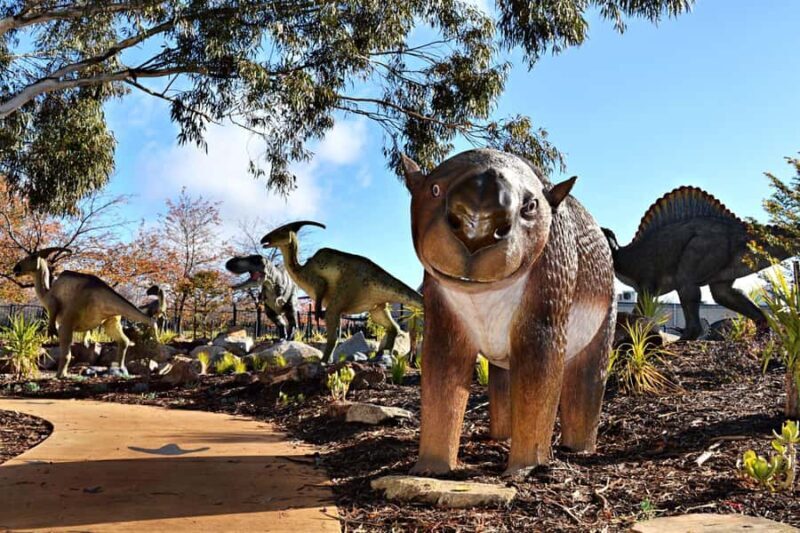 National Dinosaur Museum - Entry Ticket - Is It Worth the Price?