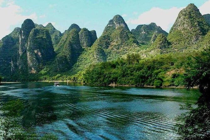 Nature and Li River Private Day Tour - Key Points