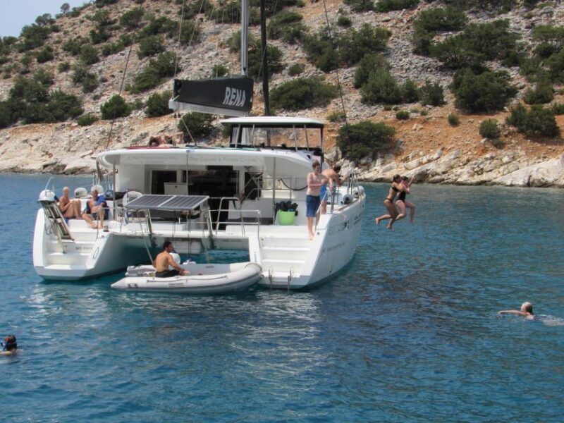 Naxos: Luxury Catamaran Day Trip with Lunch and Drinks - Who Will Love It?