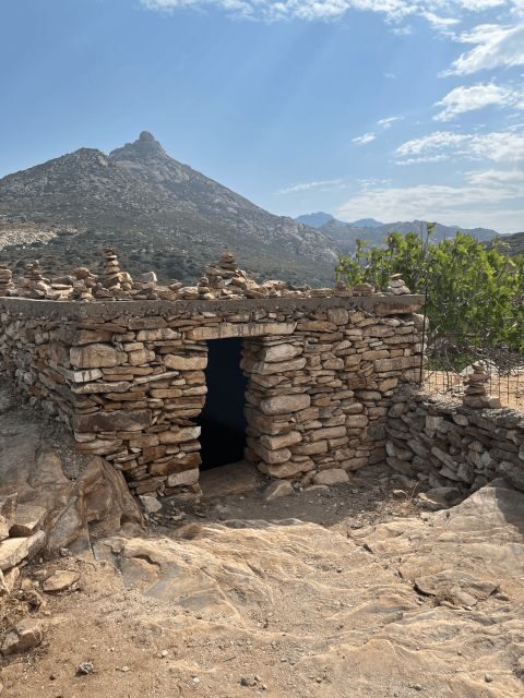 Naxos: Private E-Bike Tour with Farm Lunch - An Authentic Way to Explore Naxos