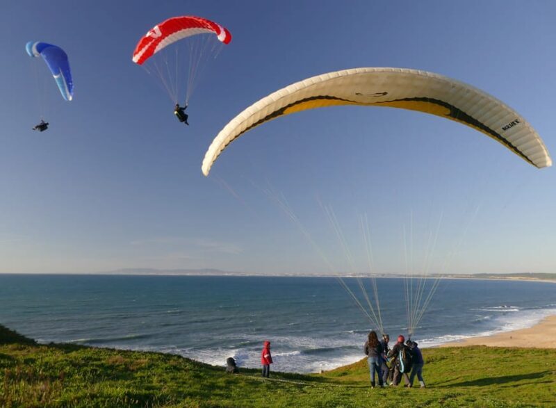 Nazare: Paragliding tandem flight - Key Points