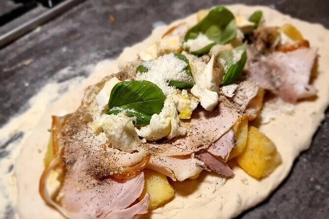 Neapolitan DOC Pizza Class And Cooking in a Wood Oven at a Local's house - Authentic Neapolitan Pizza Class in Lake Como: A Hands-On Culinary Experience