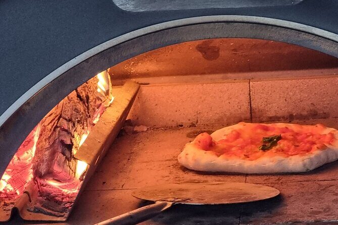 Neapolitan DOC Pizza Class And Cooking in a Wood Oven at a Local's house - Key Points
