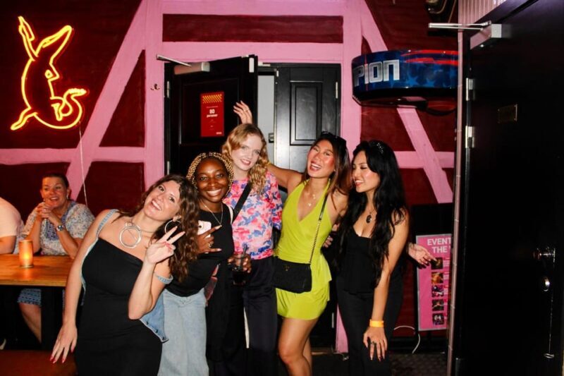 Neapolitan Pubcrawl: Where the Night Never Ends! - Key Points