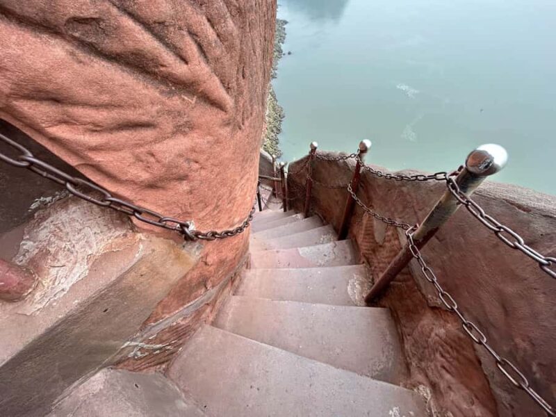 Near Chengdu: UNESCO Leshan Giant Buddha & Tasty Local Eats - Key Points