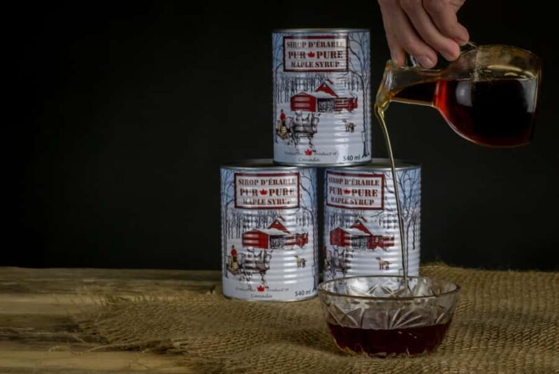 Near Tadoussac: Guided sugar shack tour & product tasting - Key Points