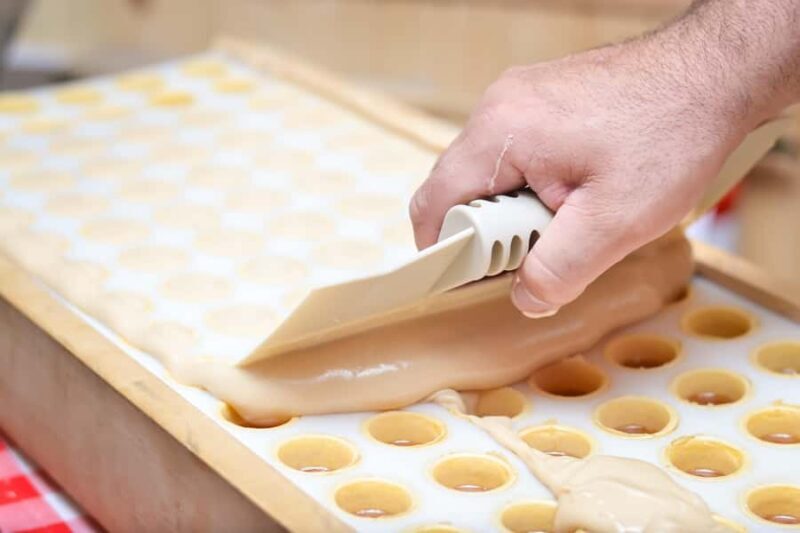 Near Tadoussac: Guided sugar shack tour & product tasting - In The Sum Up: Who Will Love This Tour?