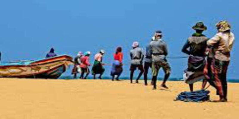 Negombo City Highlights with Traditional Catamaran Ride - Exploring Sacred and Historic Sites