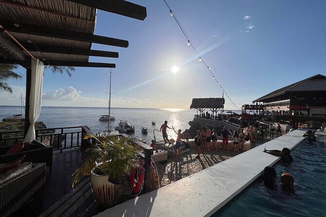 Negril 7 mile Beach, Party Catamaran Cruise and Ricks Cafe Combo - What Makes This Tour Stand Out?