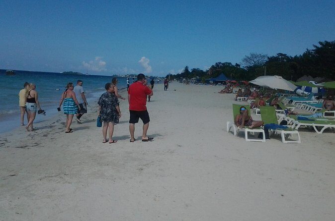 Negril 7 Miles Beach, Rick's Cafe N Time Square Shopping from Falmouth - The Practical Aspects