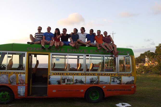 Negril One Love Bus Bar Crawl - Key Points