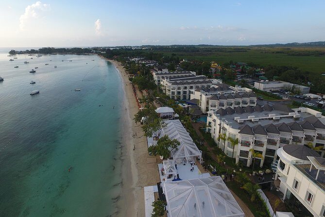 Negril's 7 miles Beach and Rick's Café - A Detailed Look at the Tour Itinerary