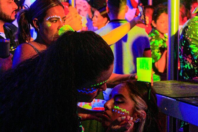 Neon Party in Catamaran Puerto Vallarta - The Included Features and What They Mean for You