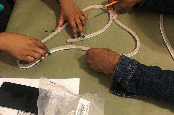 NEON SIGN MAKING PARTY (Energy Efficiency Chat) - Who Should Consider This Experience?