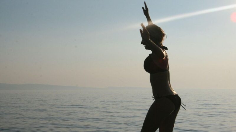Neos Marmaras: Sunset West Sithonia Islets Sailboat Tour - What is this tour all about?