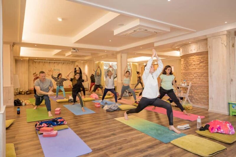 Nepal: 25 Days 300-Hour Meditation & Yoga Teacher Training - Key Points