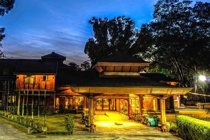 Nepal in Luxury: Kathmandu, Chitwan & Pokhara Escape 8 Days - An In-Depth Look at the 8-Day Luxury Nepal Tour