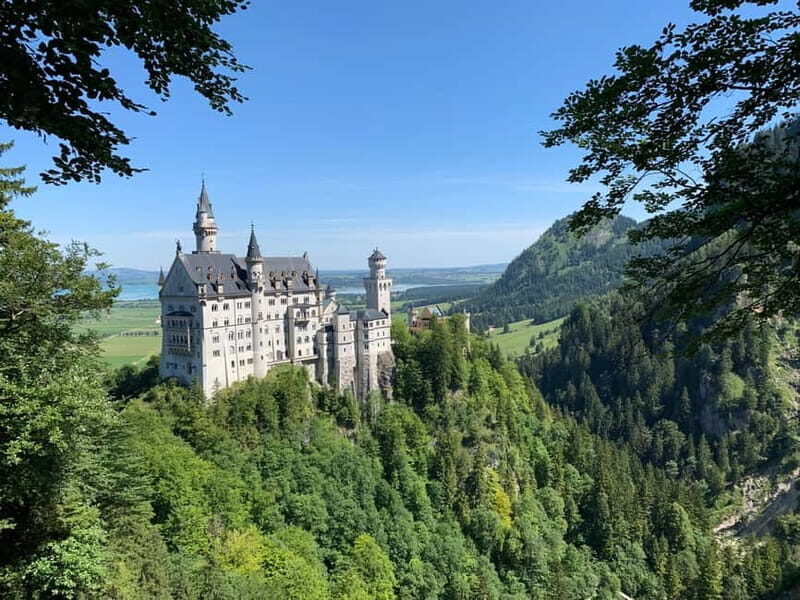 Neuschwanstein Castle, Linderhof Palace & Oberammergau Trip - Who Will Love This Tour?
