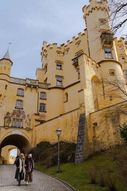 Neuschwanstein & Hohenschwangau Castle Entry Ticket - Mixing History with Experience