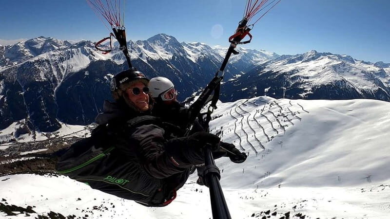 Neustift im Stubaital: Super Combo Paragliding Flight - Key Points