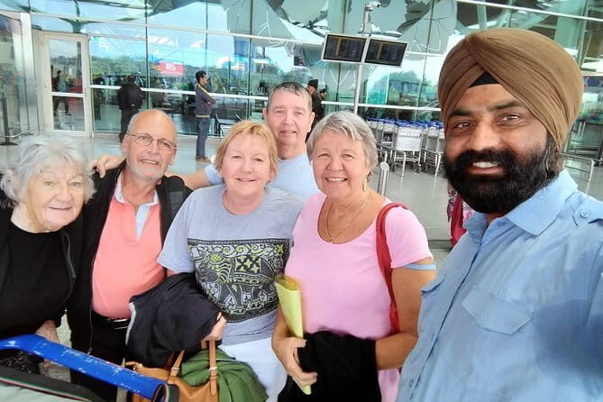 New Delhi Airport to Hotel transfer OR Delhi Hotel to Delhi Airport transfer - Authentic Traveler Feedback