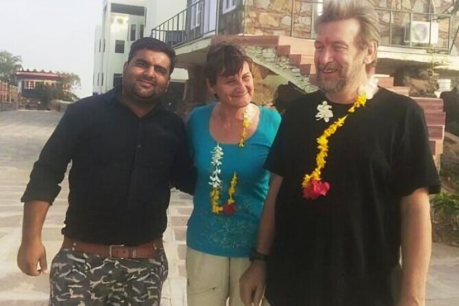 New Delhi Airport to Hotel Transfer Private Shuttle Sedan & SUV - Introduction