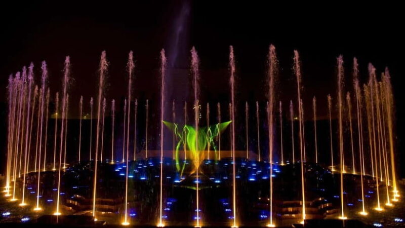 New Delhi: Akshardham Exhibition, Light and Water Show Tour - The Experience in Detail