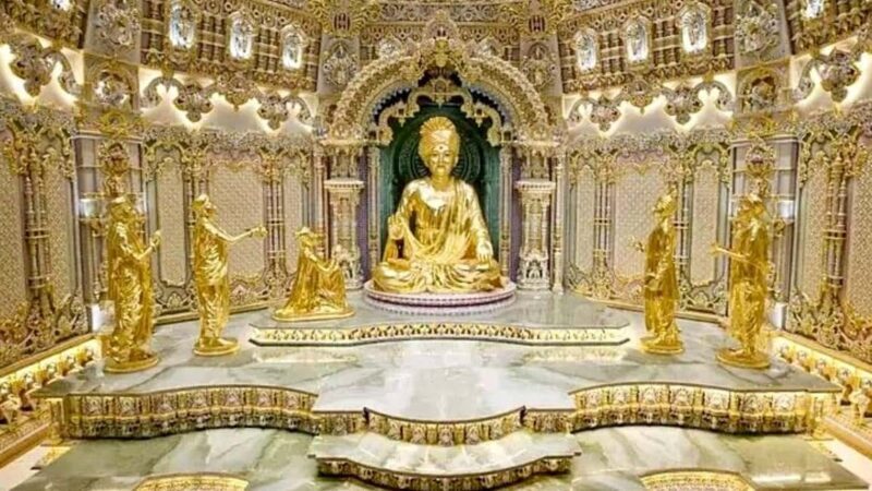 New Delhi: Akshardham Temple Private Evening Tour light show - The Sum Up