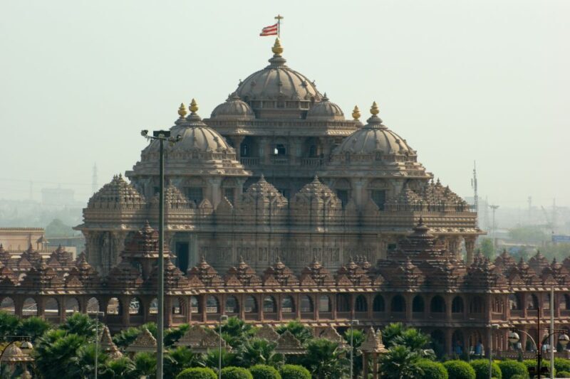 New Delhi: Akshardham Temple Tour with Water and Light Show - FAQ