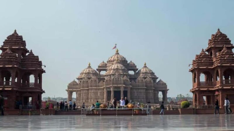 New Delhi: Akshardham Temple Tour with Water and Light Show - The Sum Up: Who Should Consider This Tour?