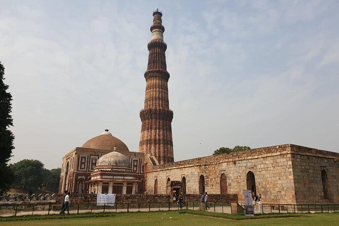 New Delhi and Old Delhi Private Tour 4-8 Hours - Customizable - A Well-Rounded Dive into Delhi’s Highlights